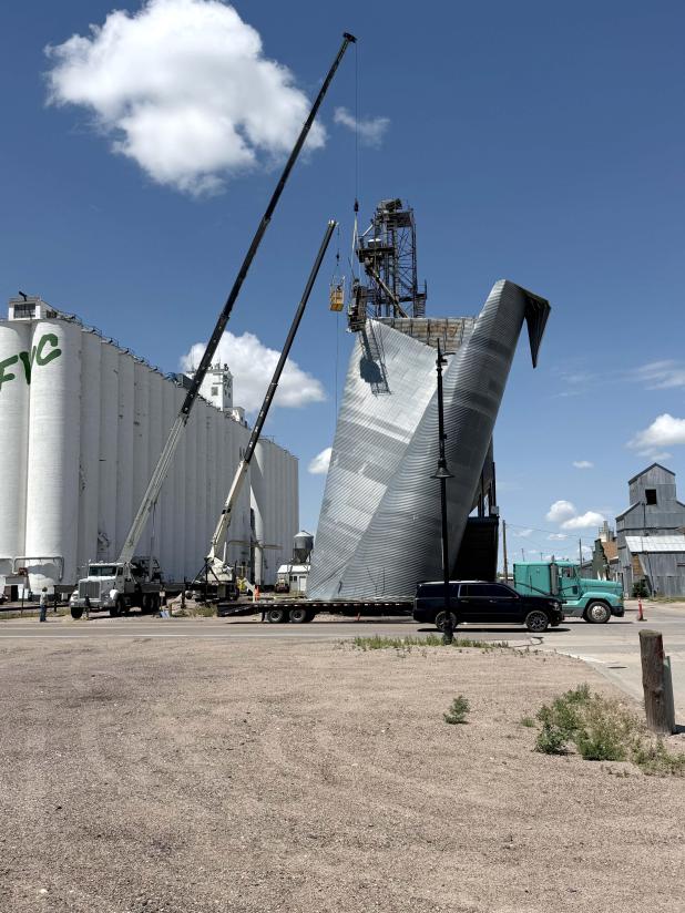 Straight-line winds cause major damage in Grant Silo toppled, officer ...